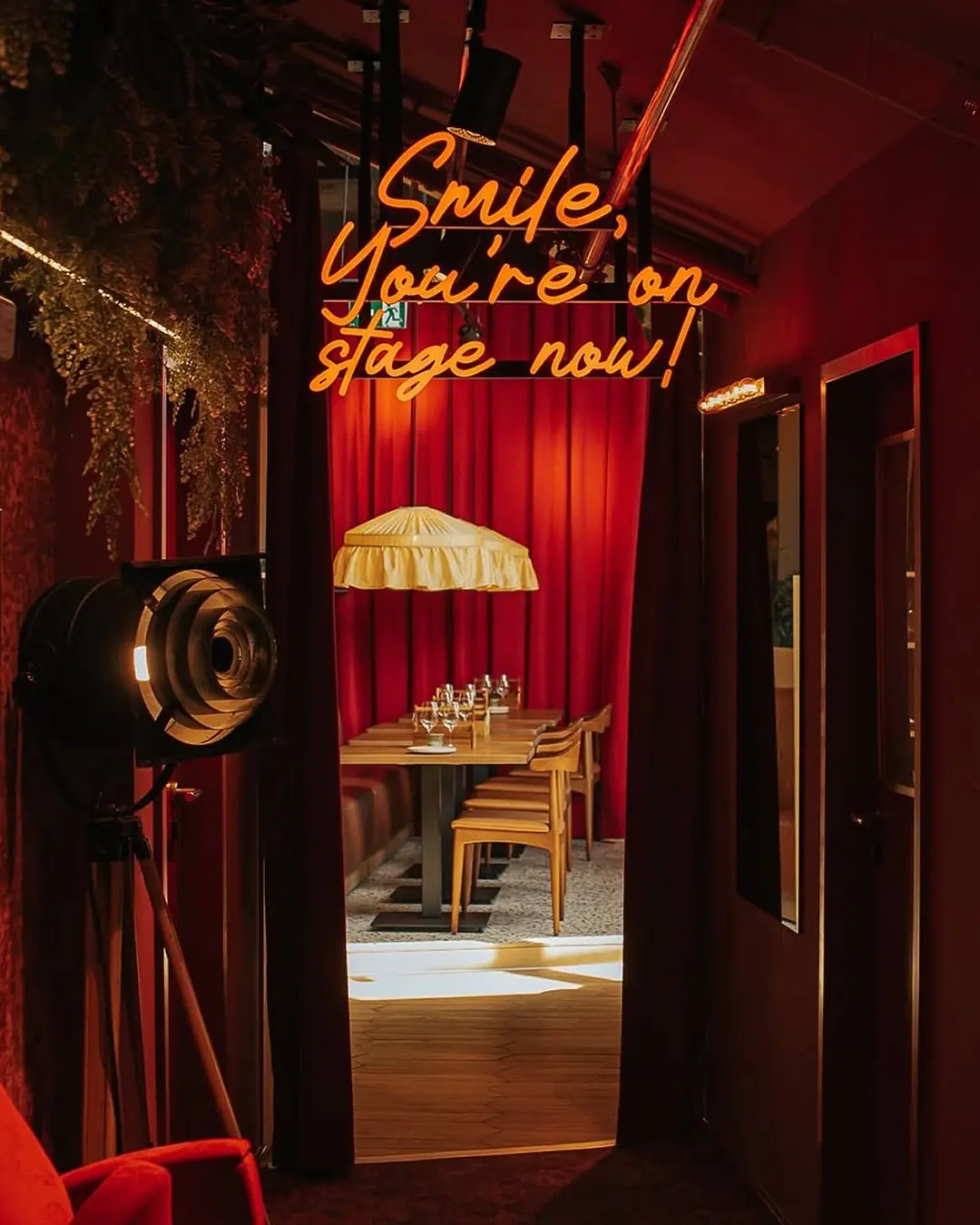 WILLIAMS FARM HOUSE | Leta Meubelen - Horeca meubilair