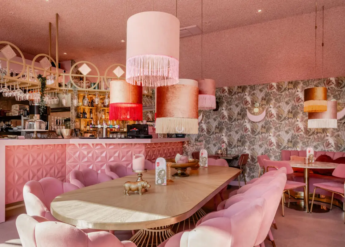 SMULLEN GRAND CAFE | Leta Meubelen - Horeca meubilair
